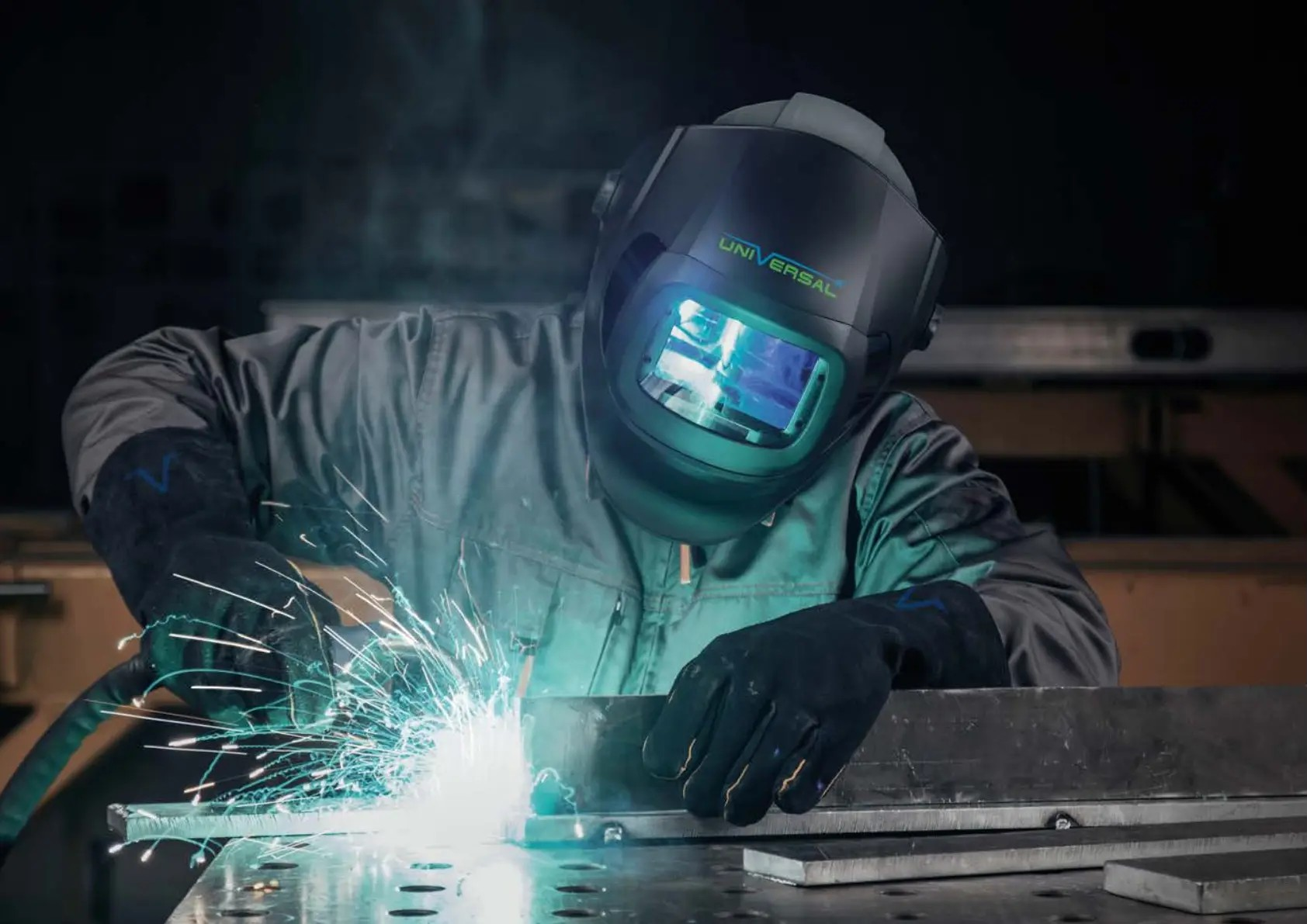 Home | Future Garments - Technically Brilliant workwear